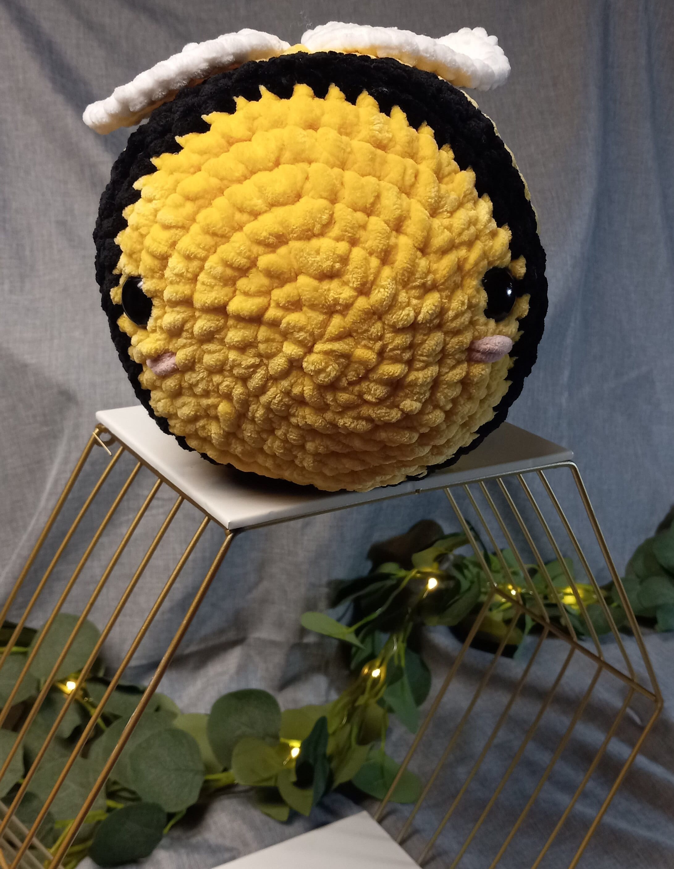Jumbo Bee Plushie - Etsy