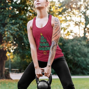 Kettlebell Christmas Tree Funny Christmas Workout Tank Funny Holiday ...