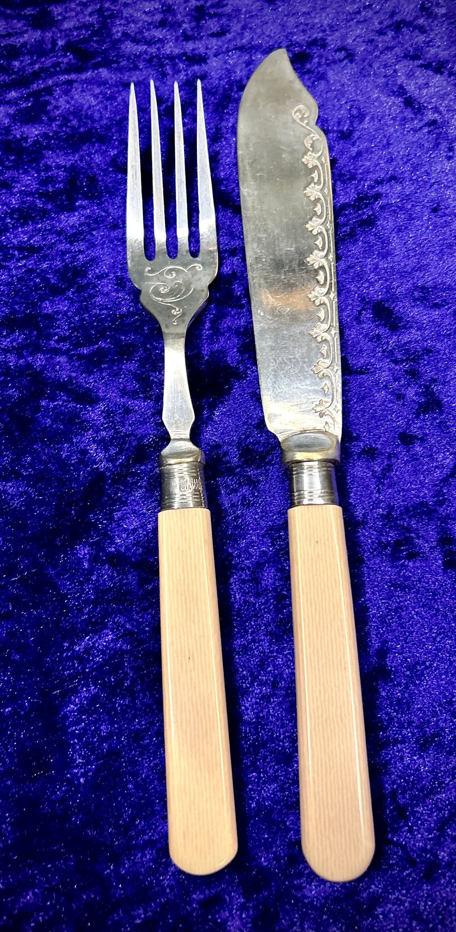 Vintage Cutlery Set With Etched Pattern - Etsy UK