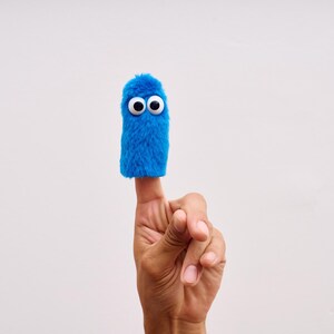 Thumbpet Finger Puppet | Monster Finger Puppet | Muppet Puppet | Blue ...