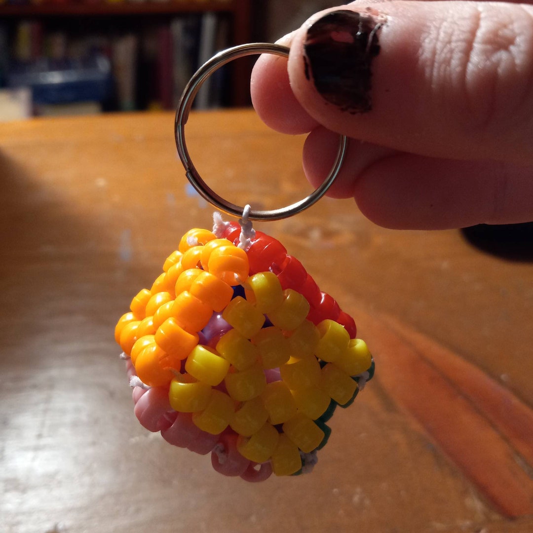 Mini Shaker Cube Key Chain - Etsy