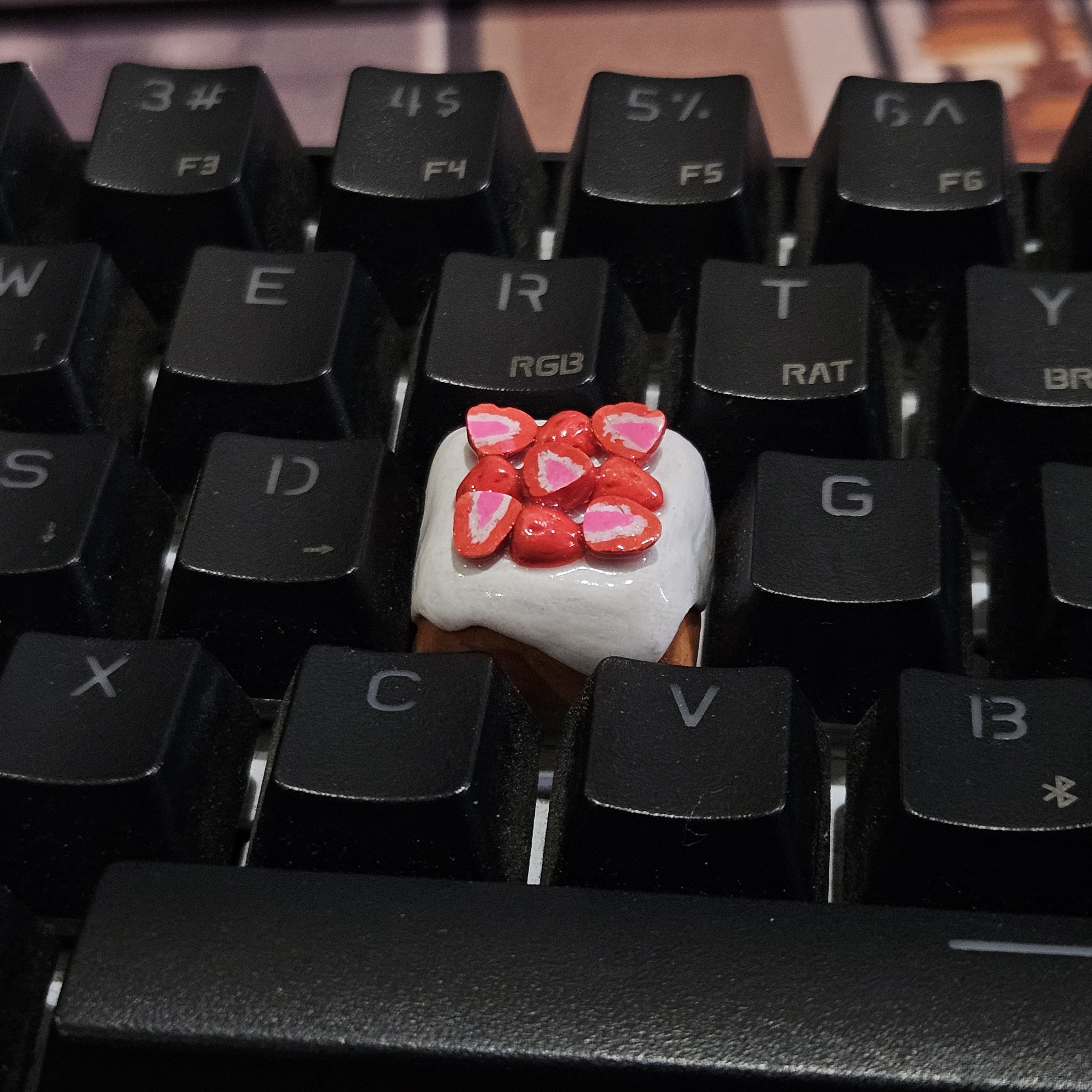 Strawberry Cake Keycap R3 Mechanical Keycap Artisan Keycap Food Dessert ...