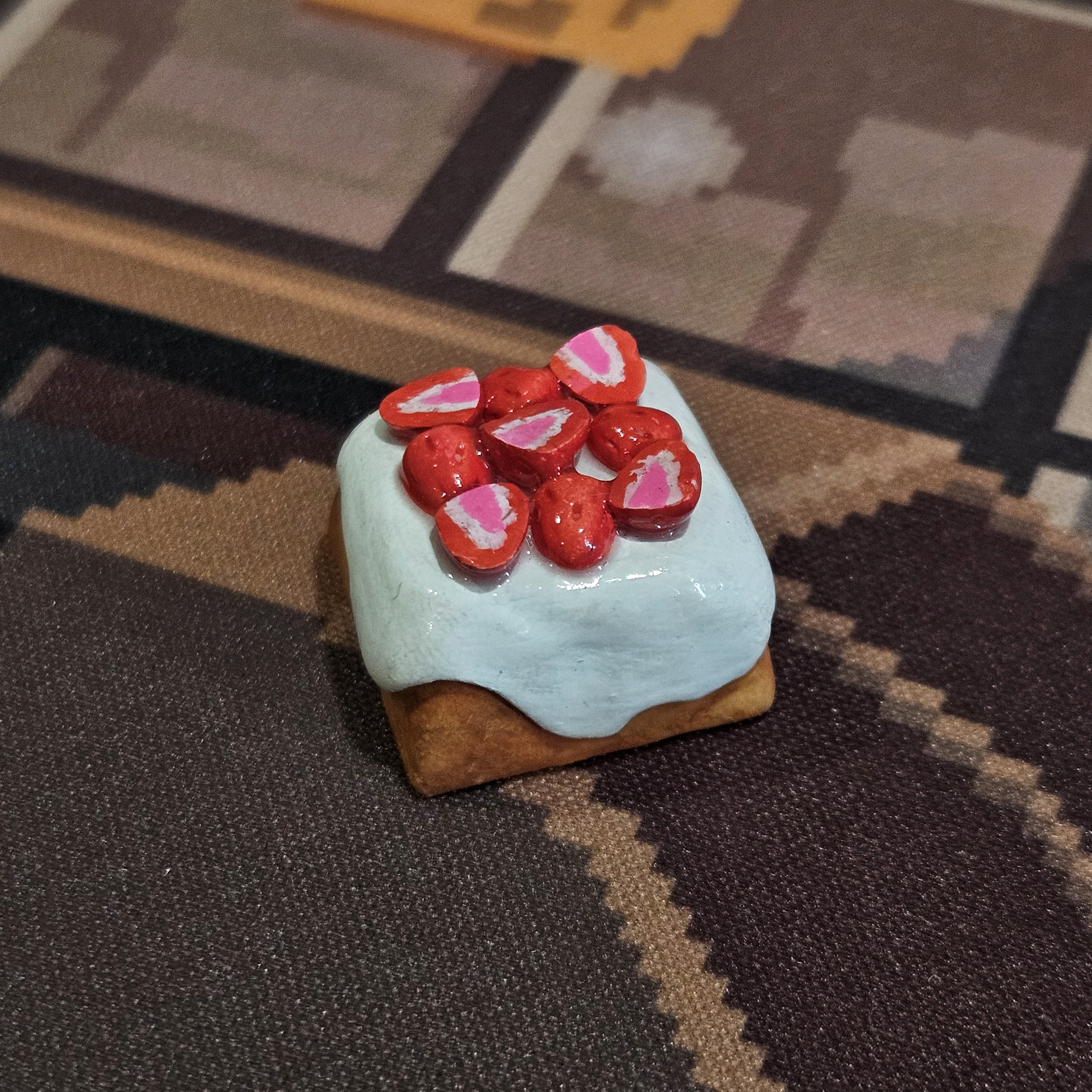 Strawberry Cake Keycap R3 Mechanical Keycap Artisan Keycap Food Dessert ...