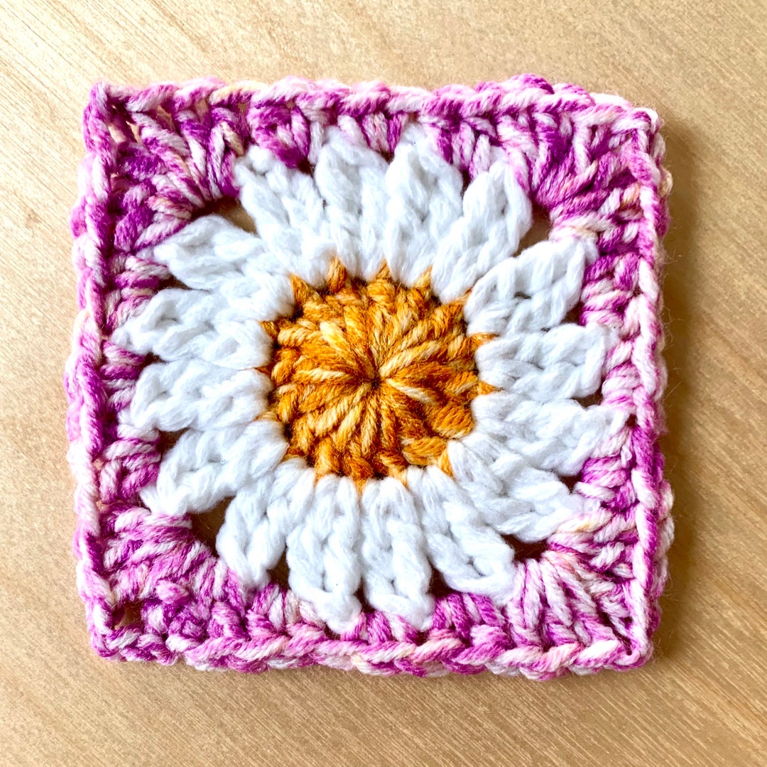 Beginner Crochet Pattern Granny Square | Easy Crochet Patterns ...