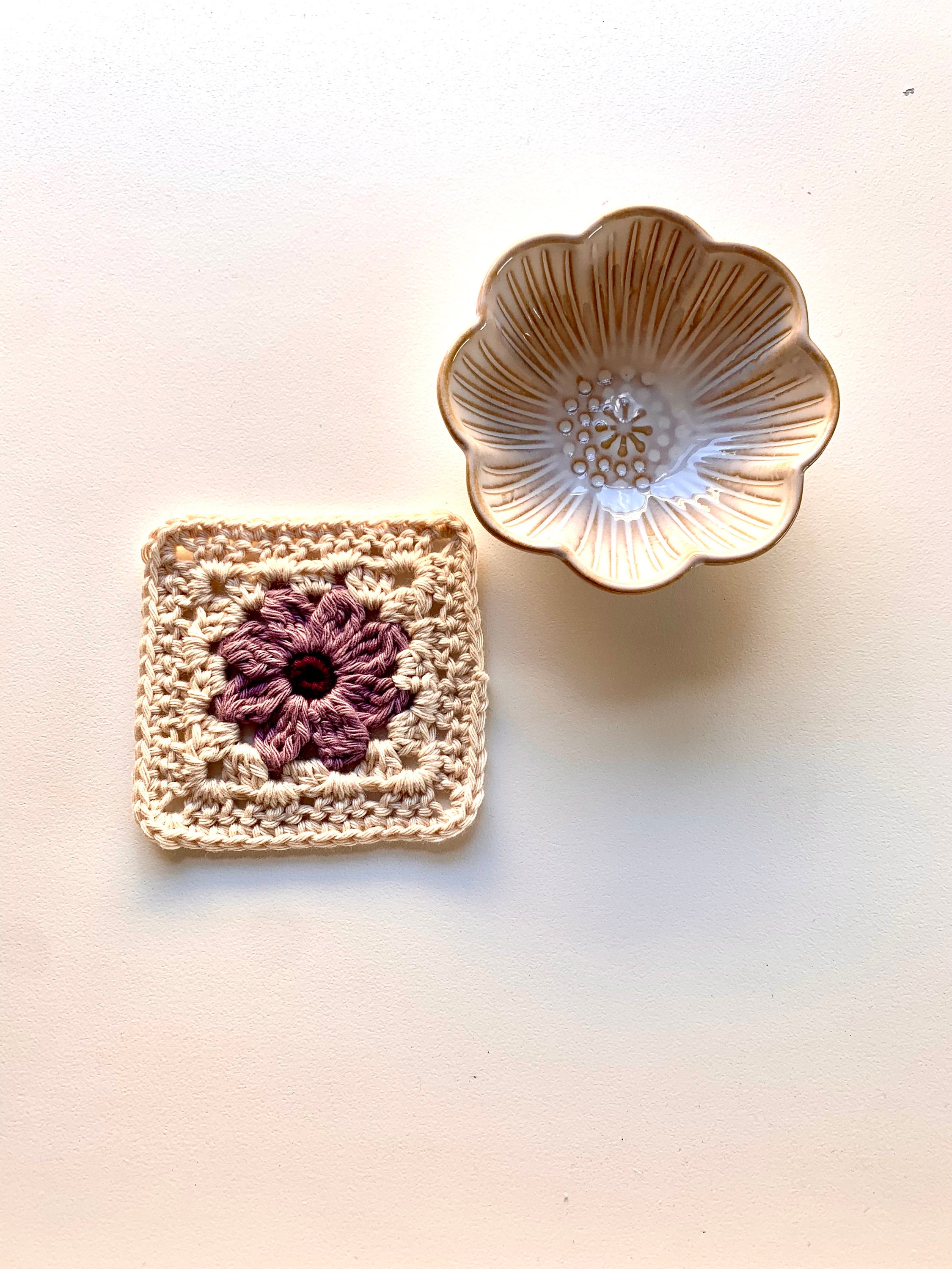 Purple Daisy Crochet Pattern | Crochet Pattern | Learn to Crochet ...