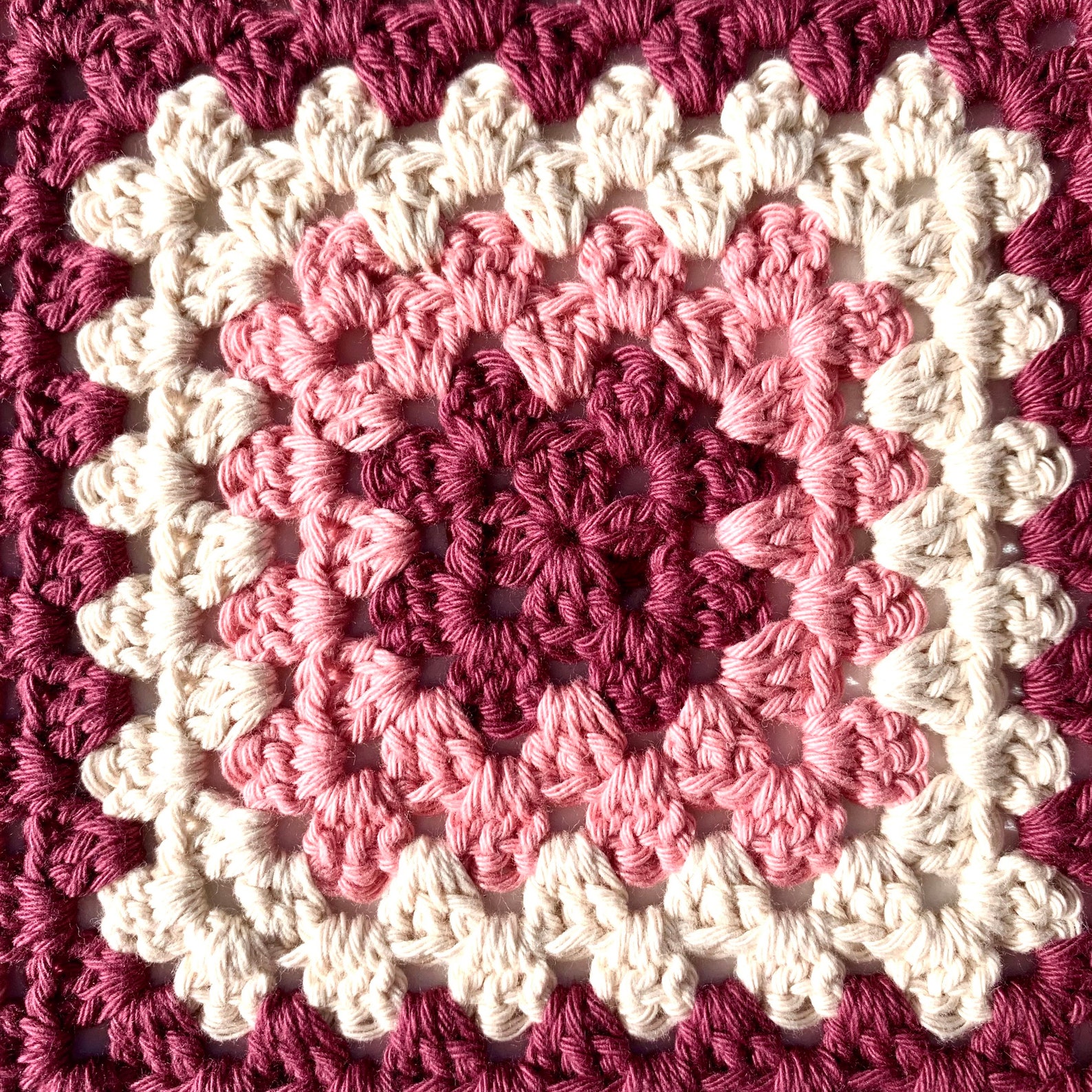 Red Granny Square Crochet Pattern Easy Crochet Pattern Crochet Square ...