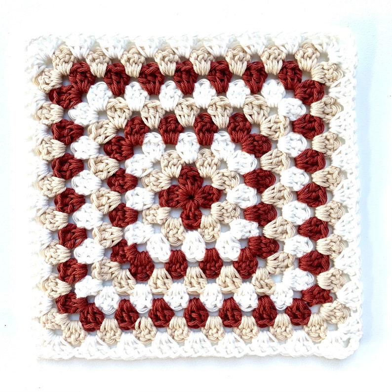 Granny Square Crochet Pattern Traditional Red Granny Square Pattern ...