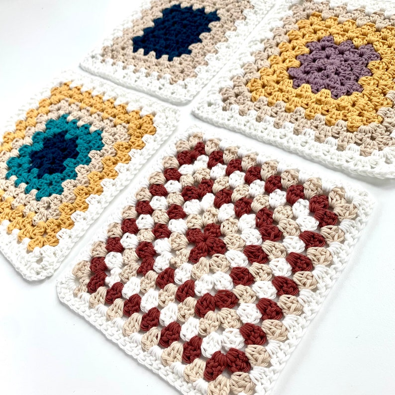 Granny Square Crochet Pattern Traditional Red Granny Square Pattern ...