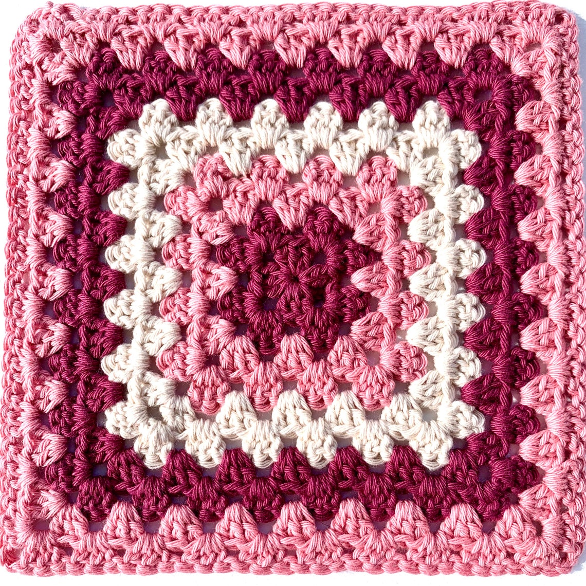 Pink & Burgundy Granny Square Crochet Pattern Easy Crochet Patterns ...