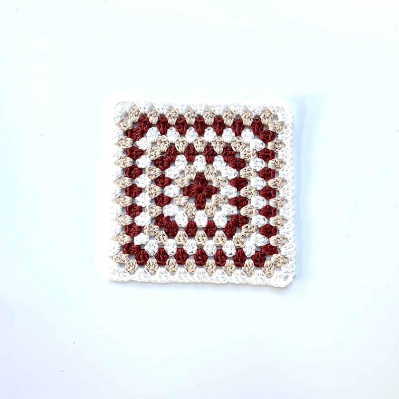 Granny Square Crochet Pattern Traditional Red Granny Square Pattern ...