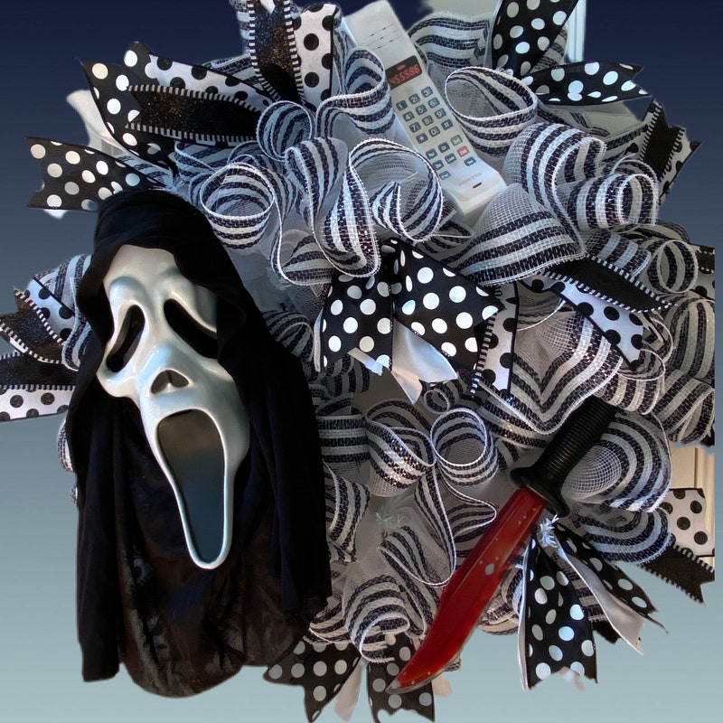 Horror Movie Wreath - Etsy
