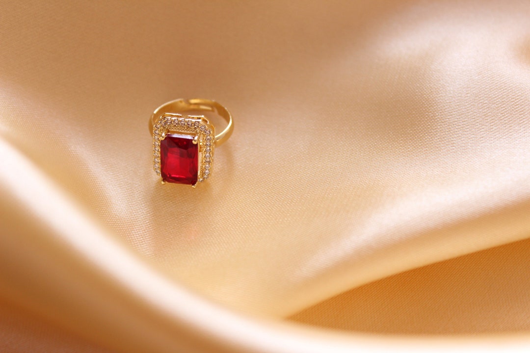 Luxury Red Zircon Ring (resizable) Jewelry, Gemstone Pendant ...