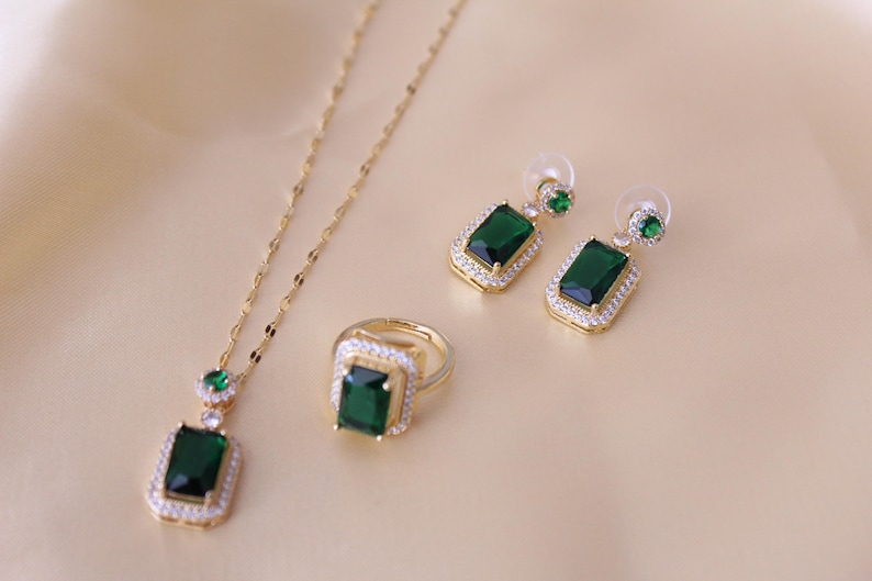 Luxury Green Zircon Jewelry 4pcs Set, Resizable Ring, Necklace and ...