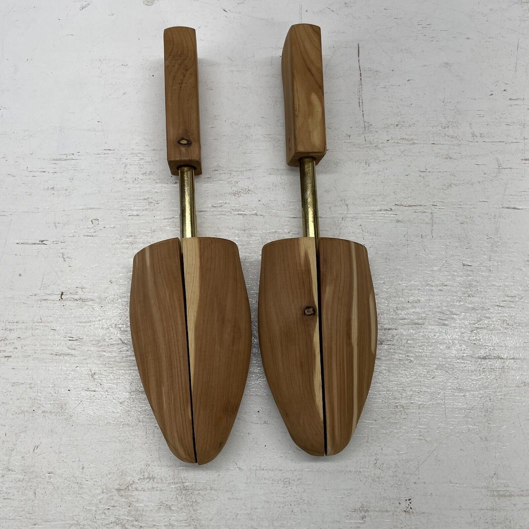 Vintage Pair Wooden Cedar Wood Shoe Tree Shapers Stretchers, Size L - Etsy