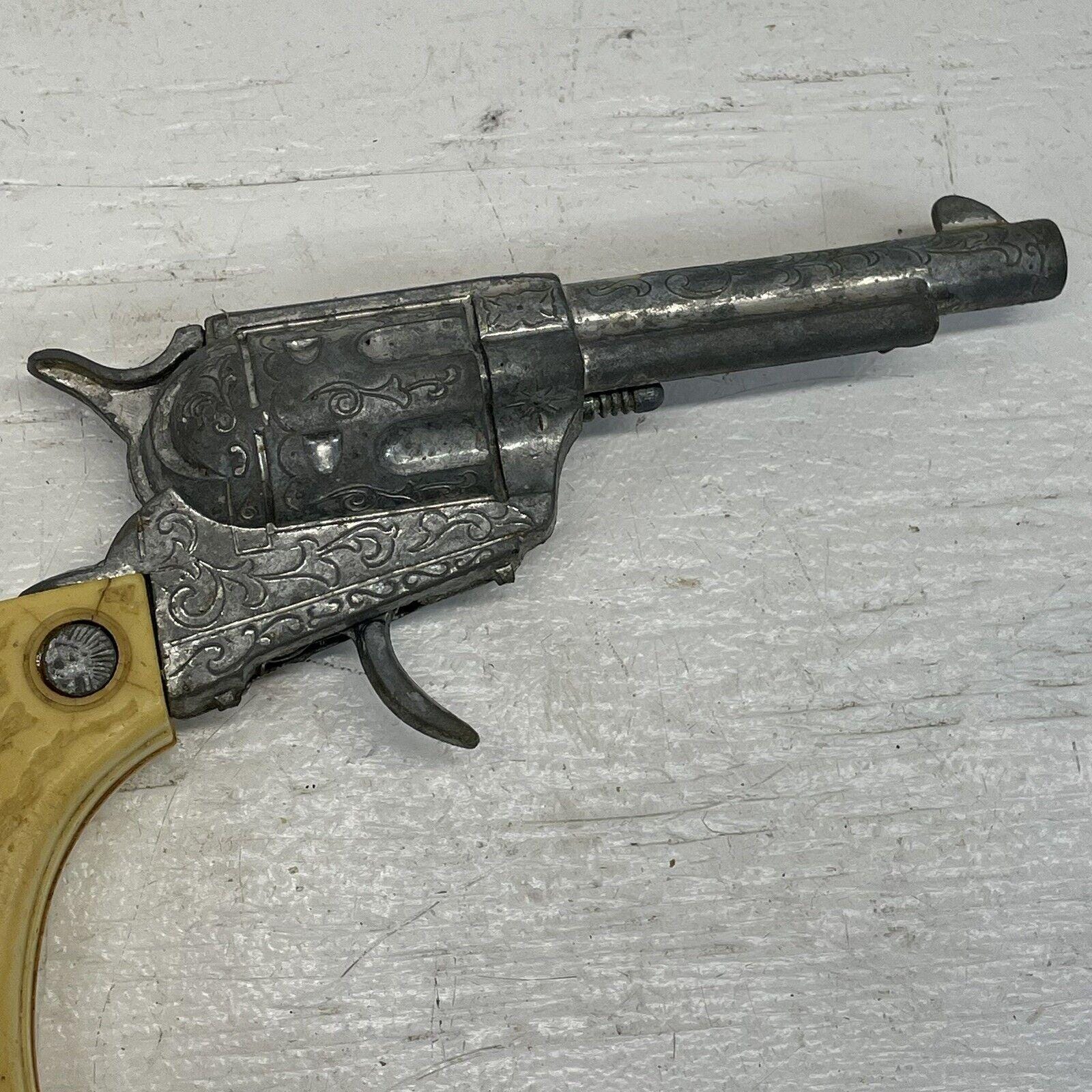 2 Vintage Western Toy Gun Revolvers Pony Boy Diecast Plastic Parts Lot ...