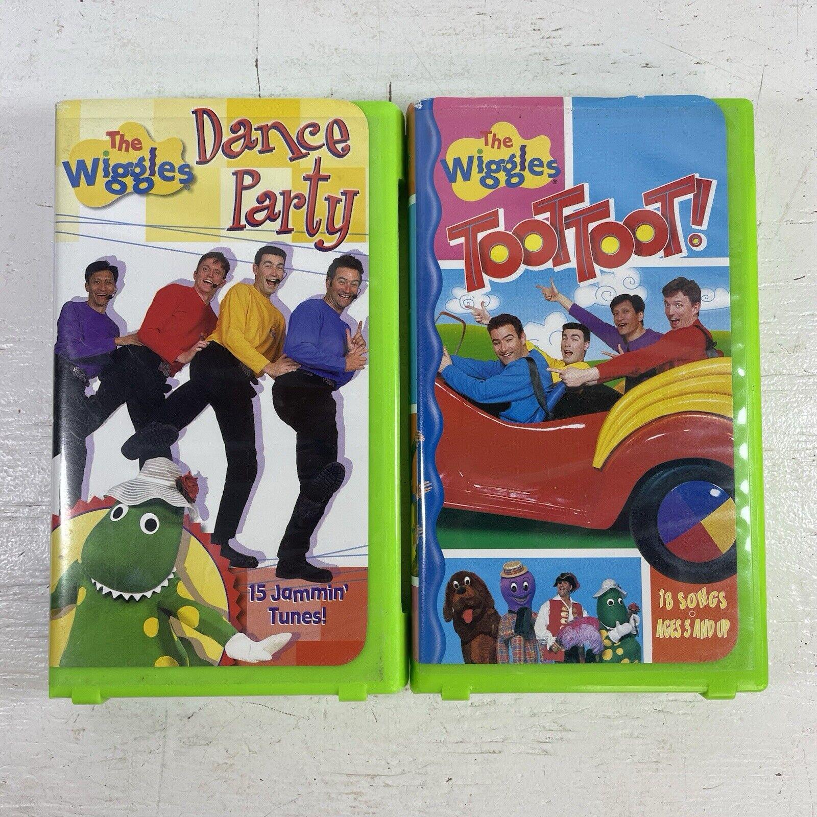 Lot of 2 the Wiggles VHS Tapes Toot Toot & Dance Party Green Clamshell ...