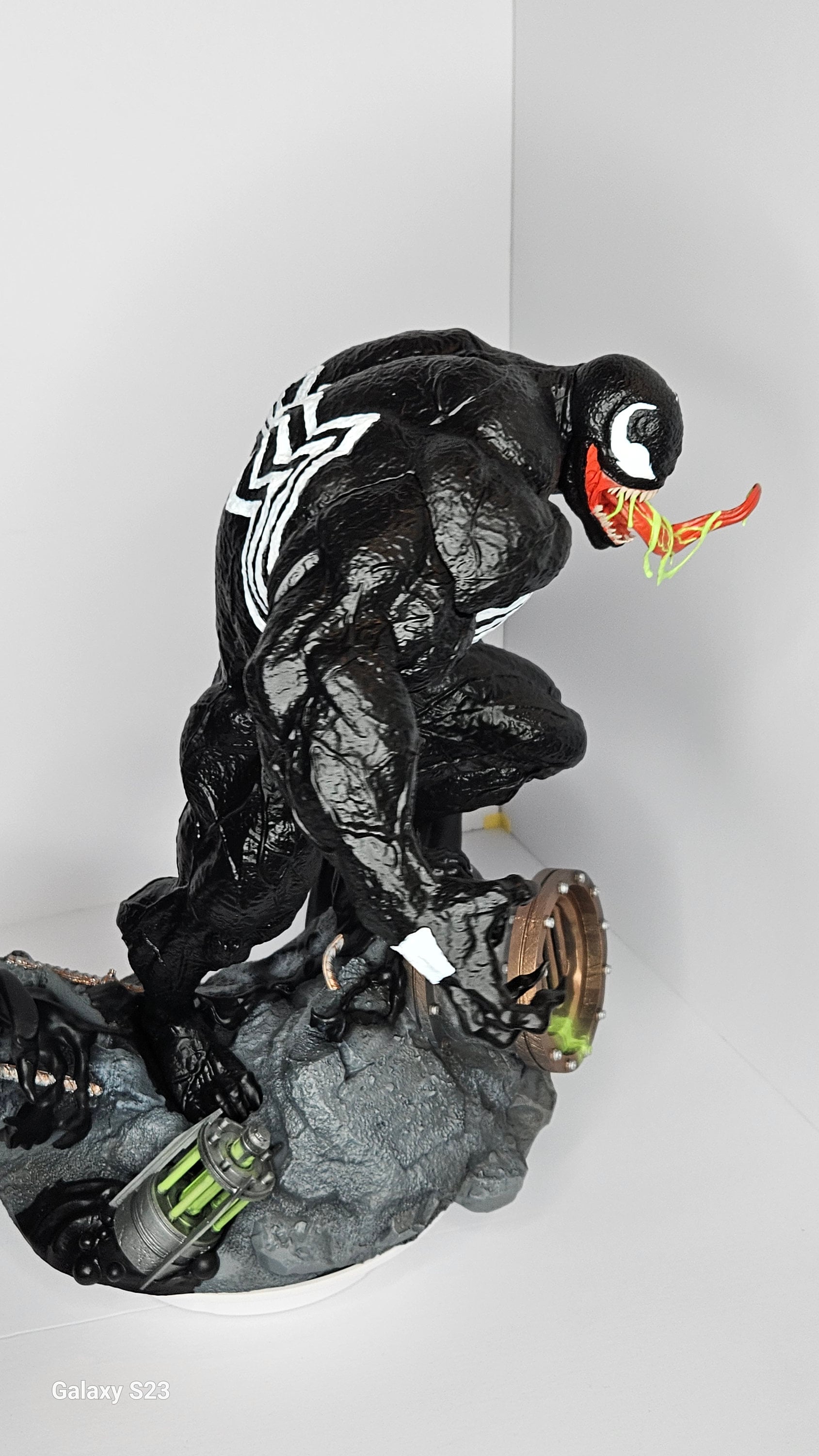 Marvels Venom 3d Resin Printed Hand Painted With Magnets - Etsy