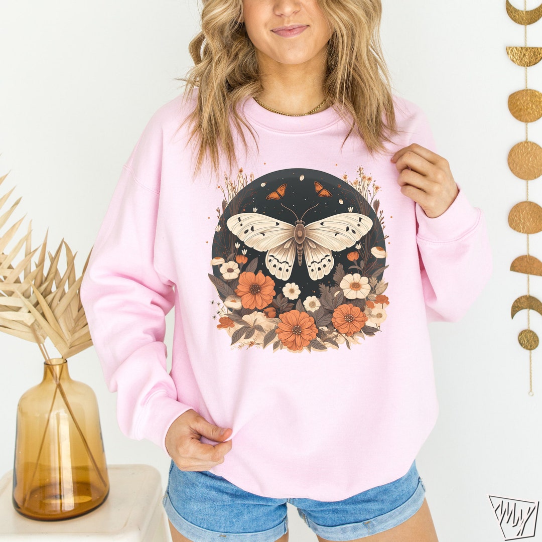 Cottagecore Moth Sweatshirt,moths Shirt,moth Clothing,cute Moth,white ...