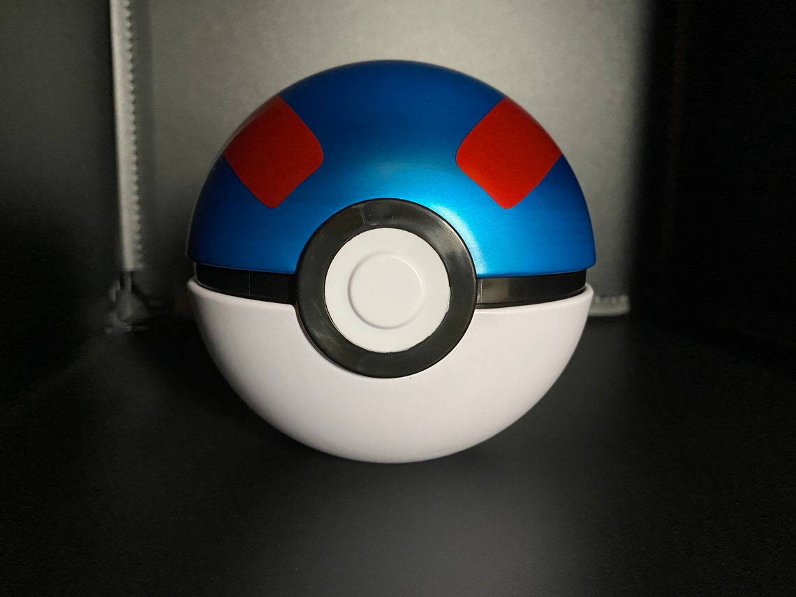 Pokémon Official Pokeball Perfect for Cosplay Display - Etsy
