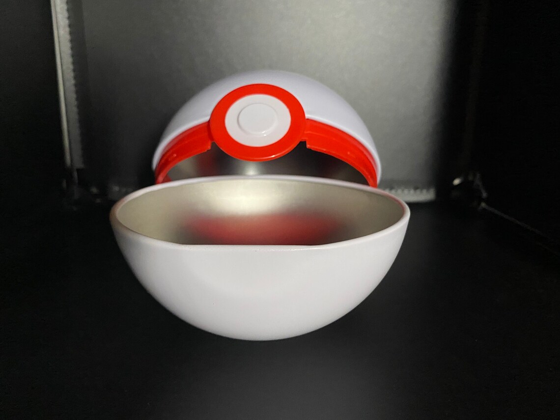 Pokémon Official Pokeball Perfect for Cosplay Display - Etsy