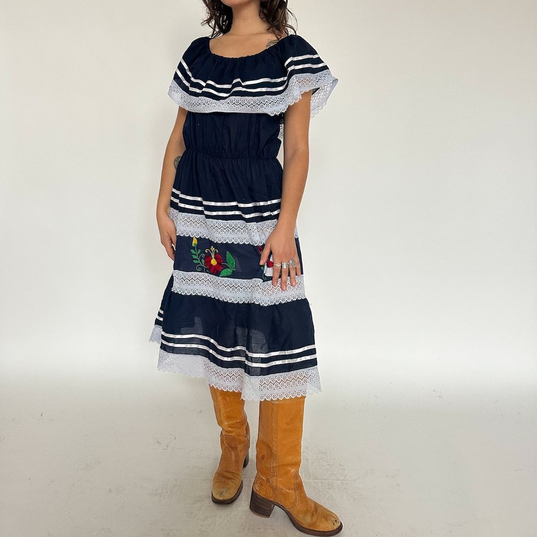 1990s Mexican Dress / Floral Embroidery / Lace Panelling / off Shoulder ...