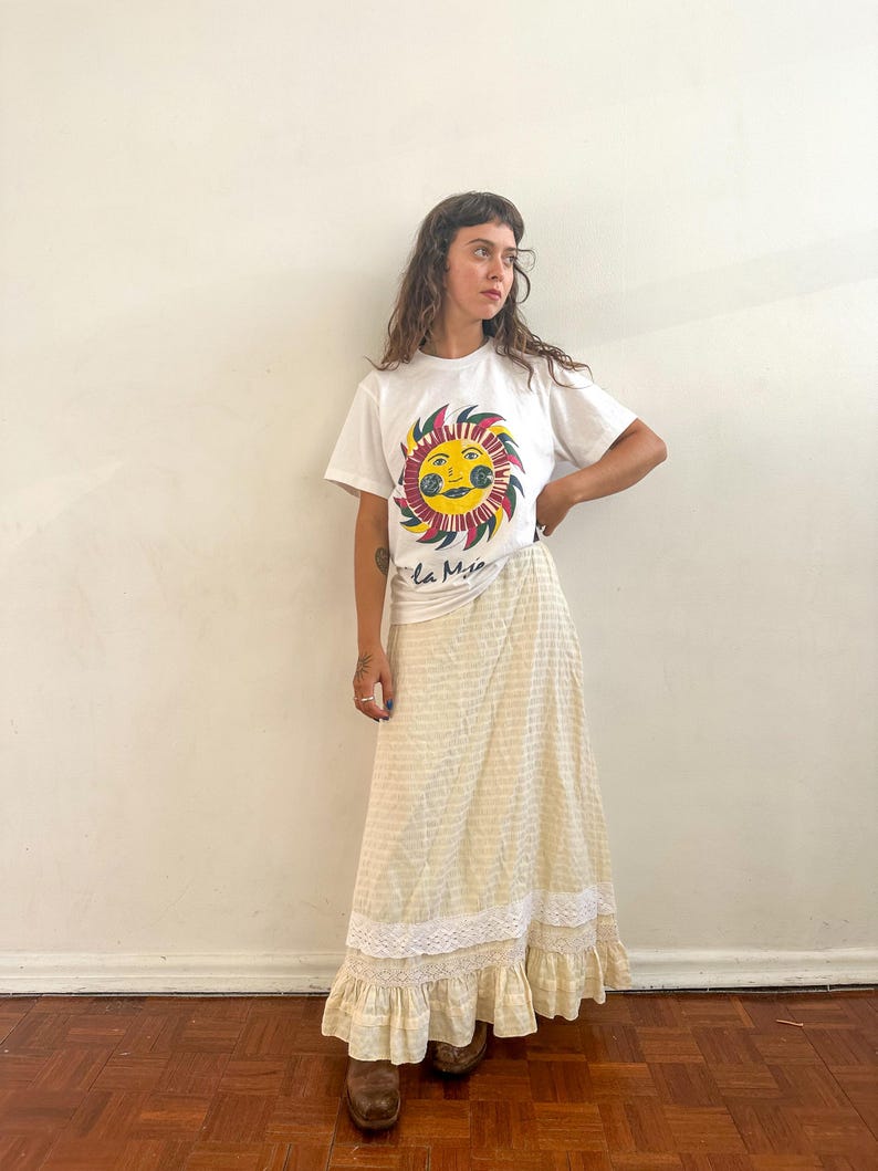 Vintage 1990s Tourist Mexico T-shirt / Sun Print / Bohemian / Fun Tee ...