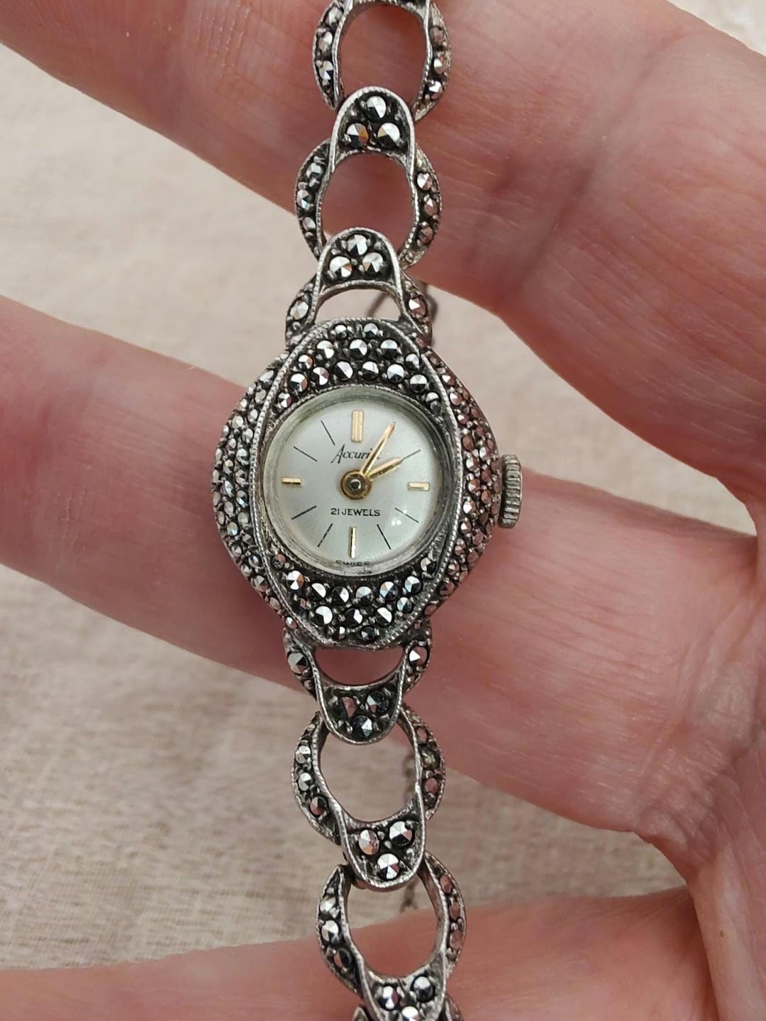 ACCURIST Vintage 1962 Sterling Silver 21 Jewels Marcasite Ladies ...