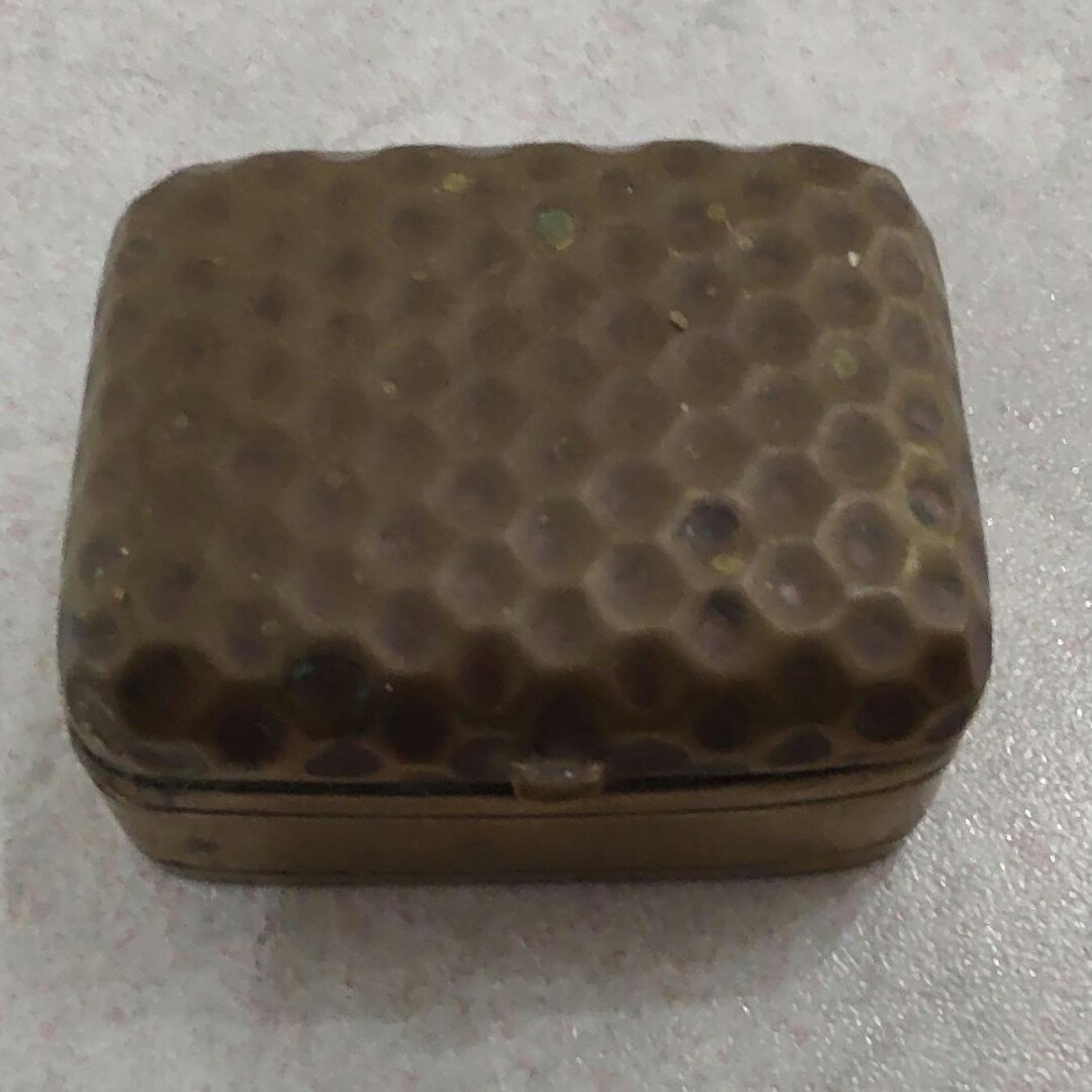 Antique Late Victorian Arts and Crafts Movement Hammered Brass Snuff ...