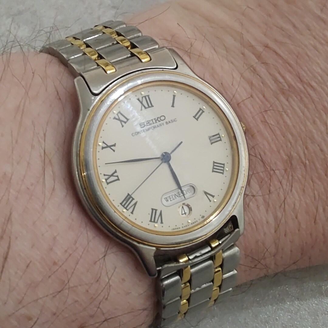 Vintage 1990s Seiko Contemporary Basic Watch Quartz Date Calendar Retro ...