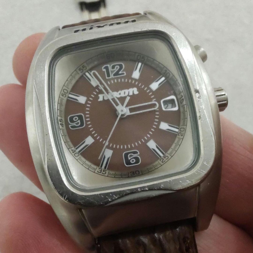 NIXON the ROCKER WATCH 1990s New Strap and Battery - Etsy