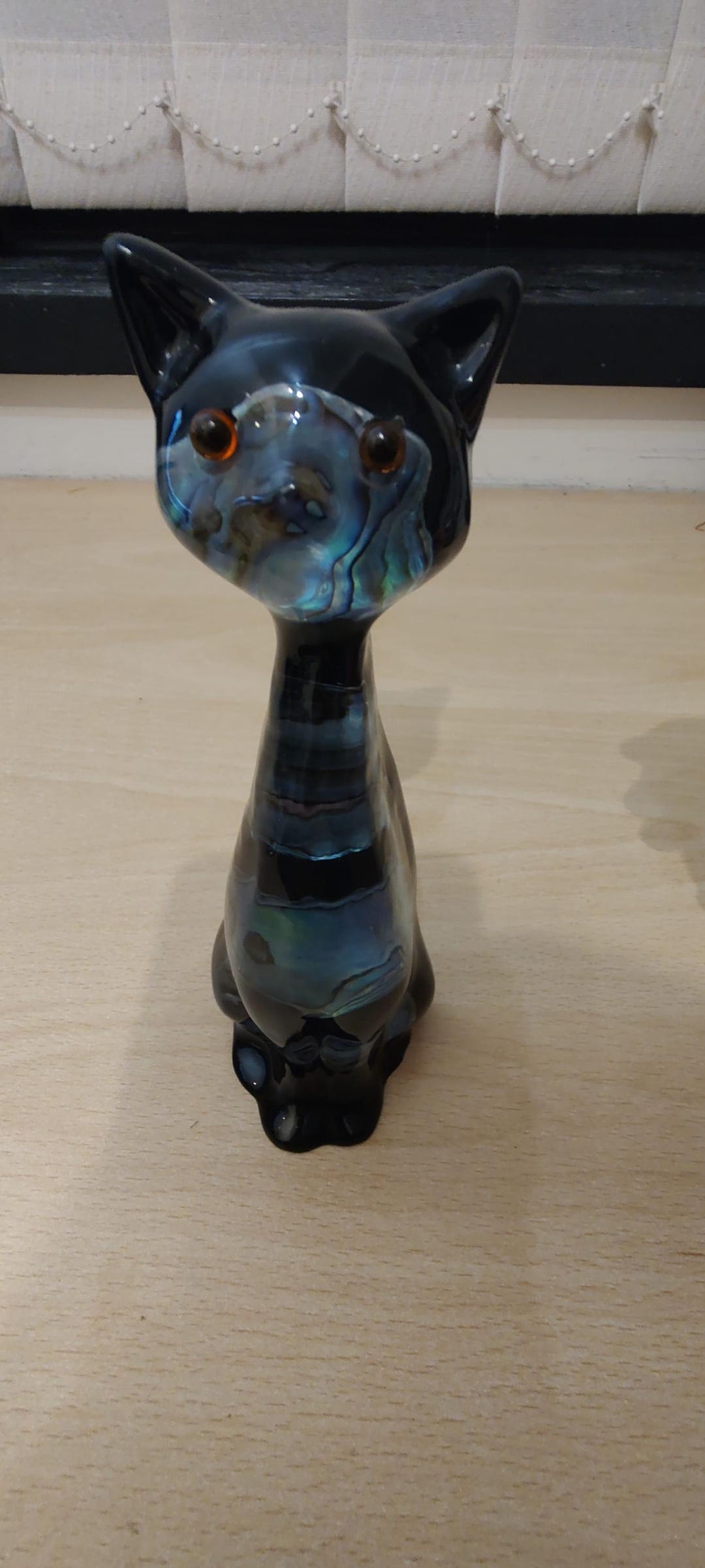 Vintage Lucite Abalone Paua Shell Cat Figurine Made in New Zealand ...