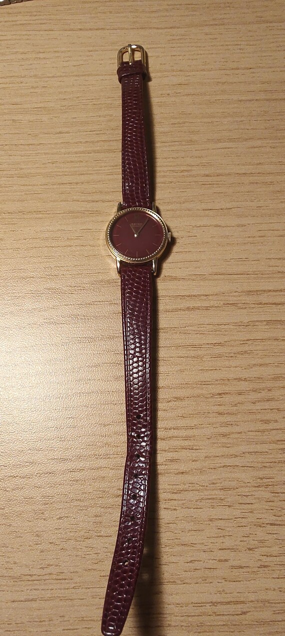 rare SEIKO vintage dainty slim slimline SEIKO burgund… - Gem