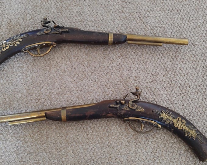 Vintage Wall Guns Pistols 17th 18th Century Replica Ornament Brass and ...