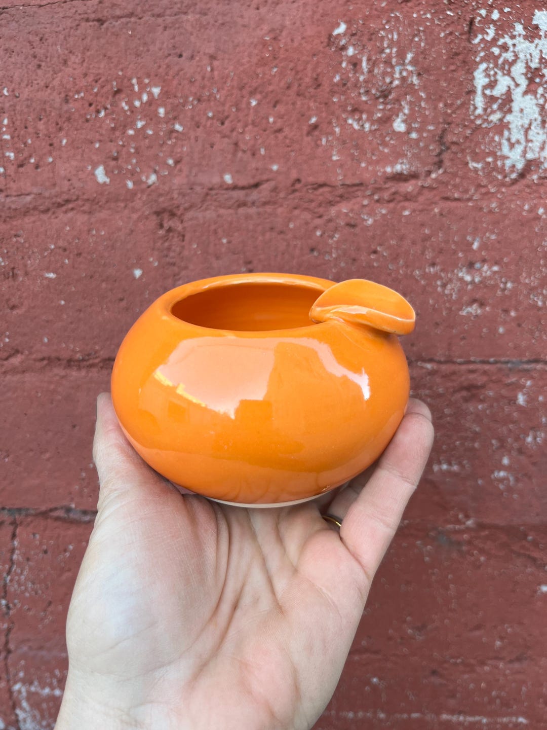 Orange Ashtray With Joint Rest, Handmade Ceramic Tangerine Ashtray ...