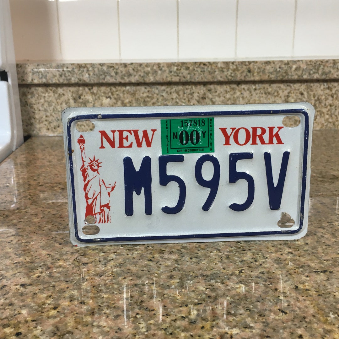 Motorcycle License Plate New York NY Statue of Liberty Tag M595V white ...