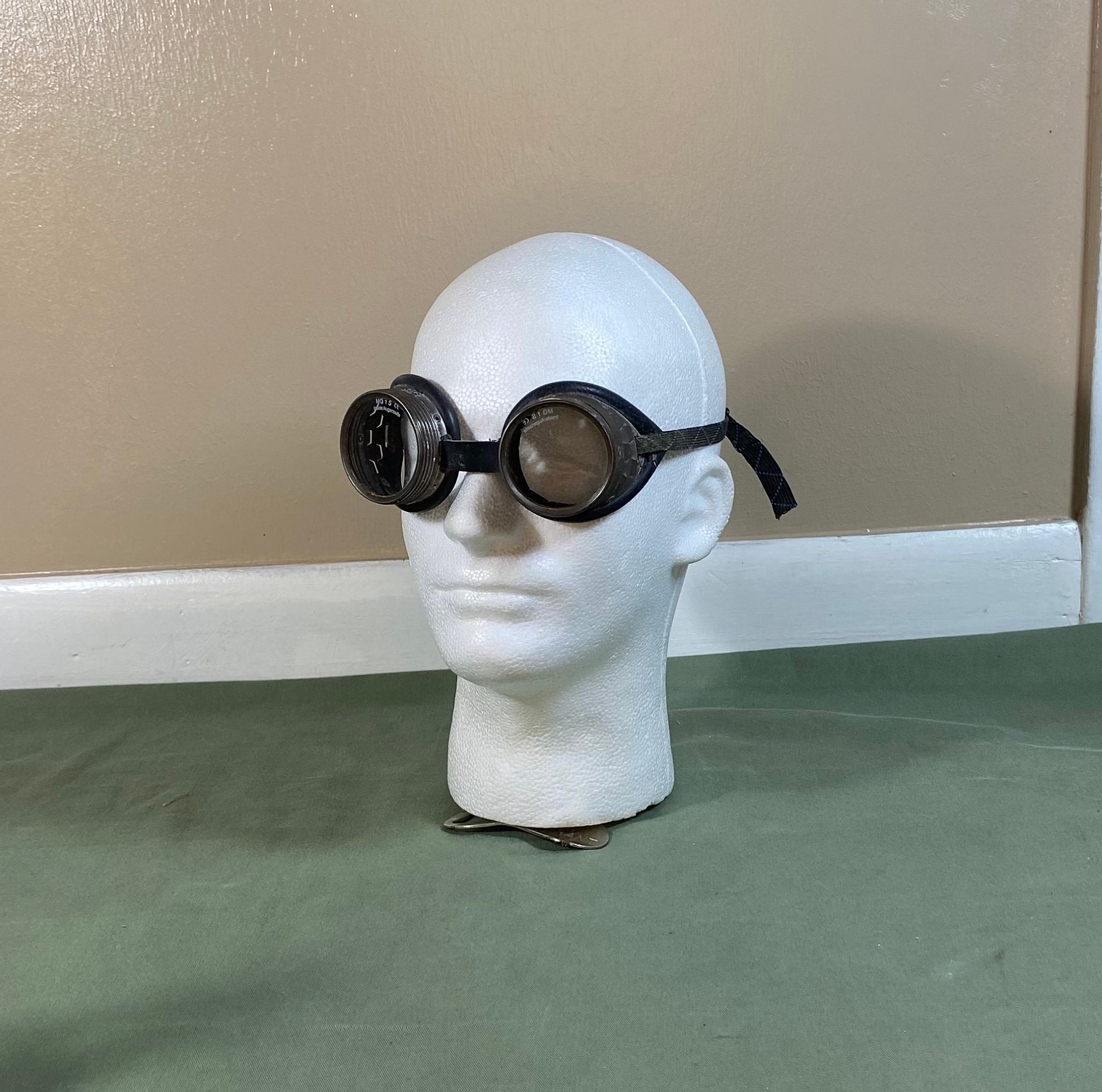 Round GSF 166 German Made Glass Goggles Safety Glasses Motorcycle ...