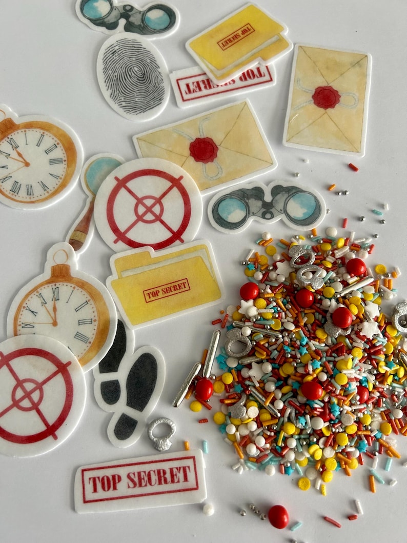 Edible Cupcake / Muffin Toppers / Cake Decoration *detective* 17 Pieces ...