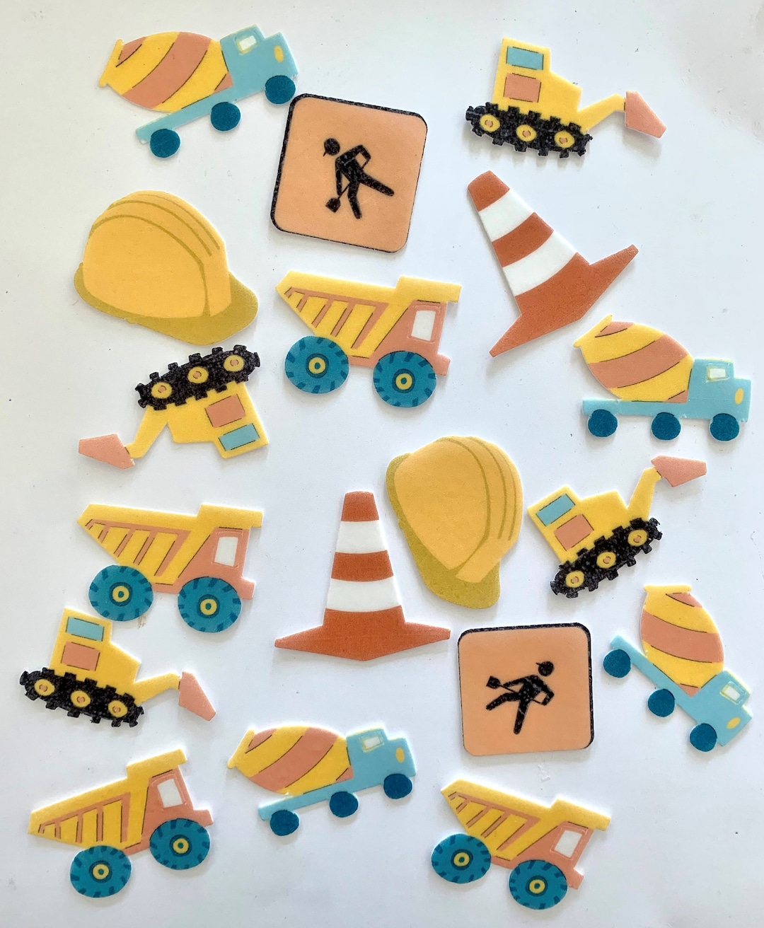 Edible Cupcake / Muffin Topper / Cake Decoration - Etsy