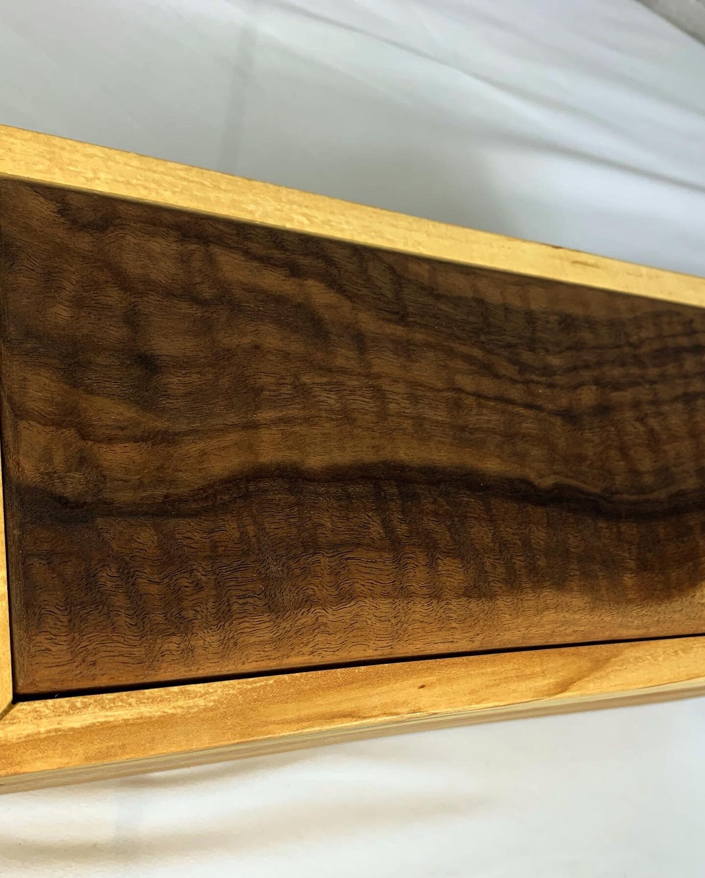 Custom Wood Box, Made to Order, Live Edge Lid, Whiskey Box - Etsy