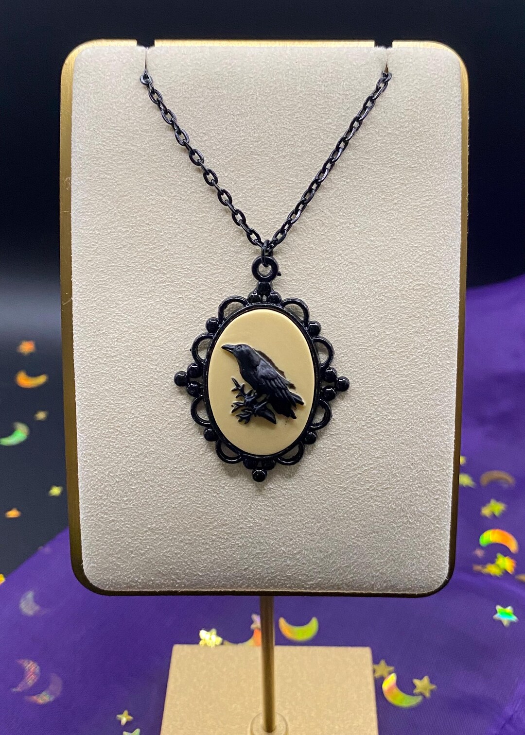 Black and Cream Raven Cameo Necklace - Etsy