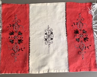 Embroidered Tray Cloth - Etsy