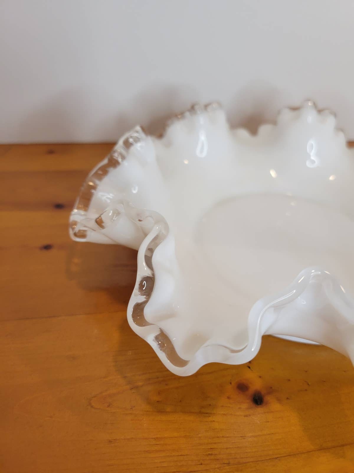 Vintage Fenton Silver Crest Style White Milk Glass Ruffled Crimped Rim ...
