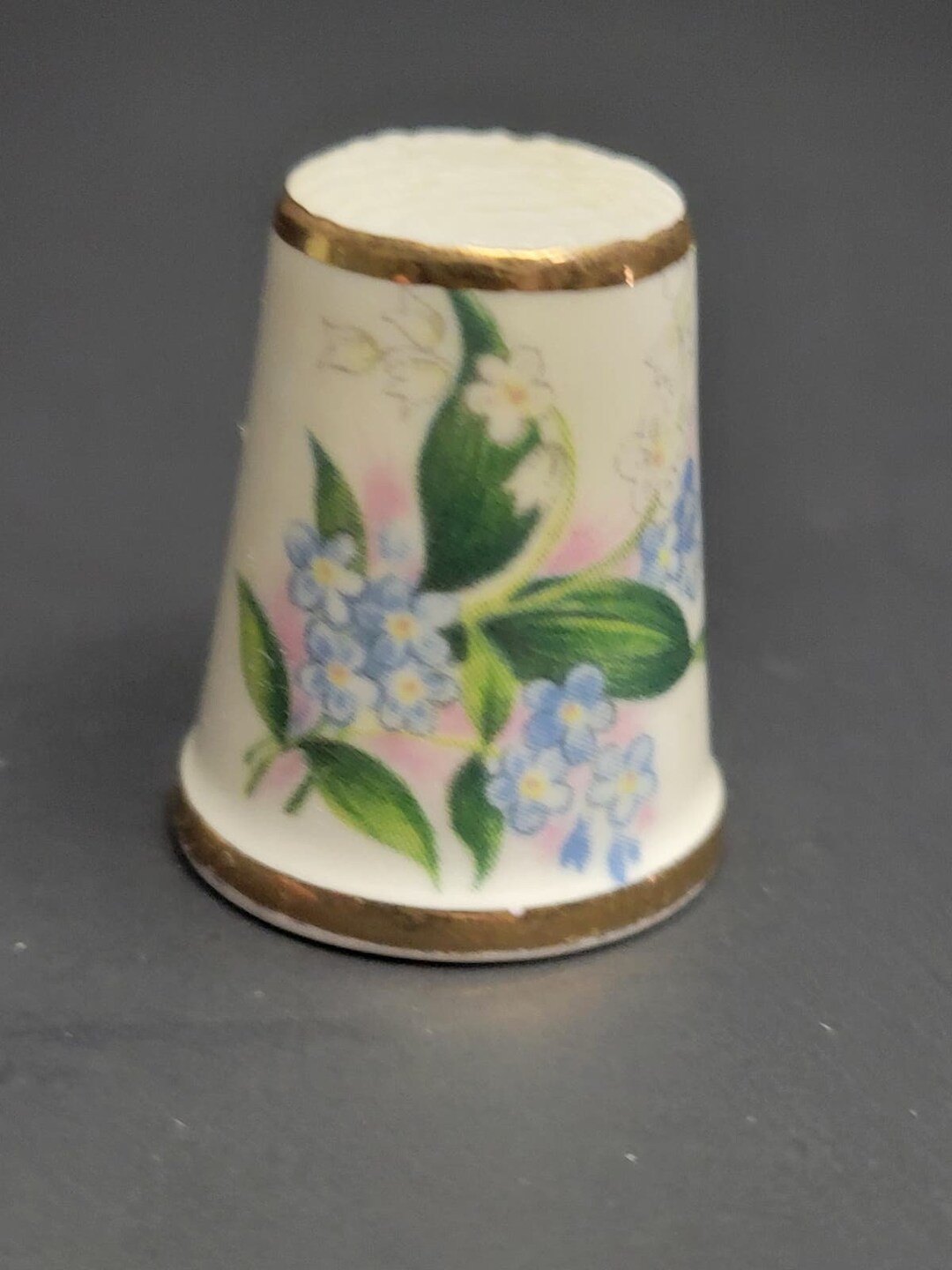 Vintage Royal Grafton Fine Bone China Thimble Springtime Blossom Sewing ...