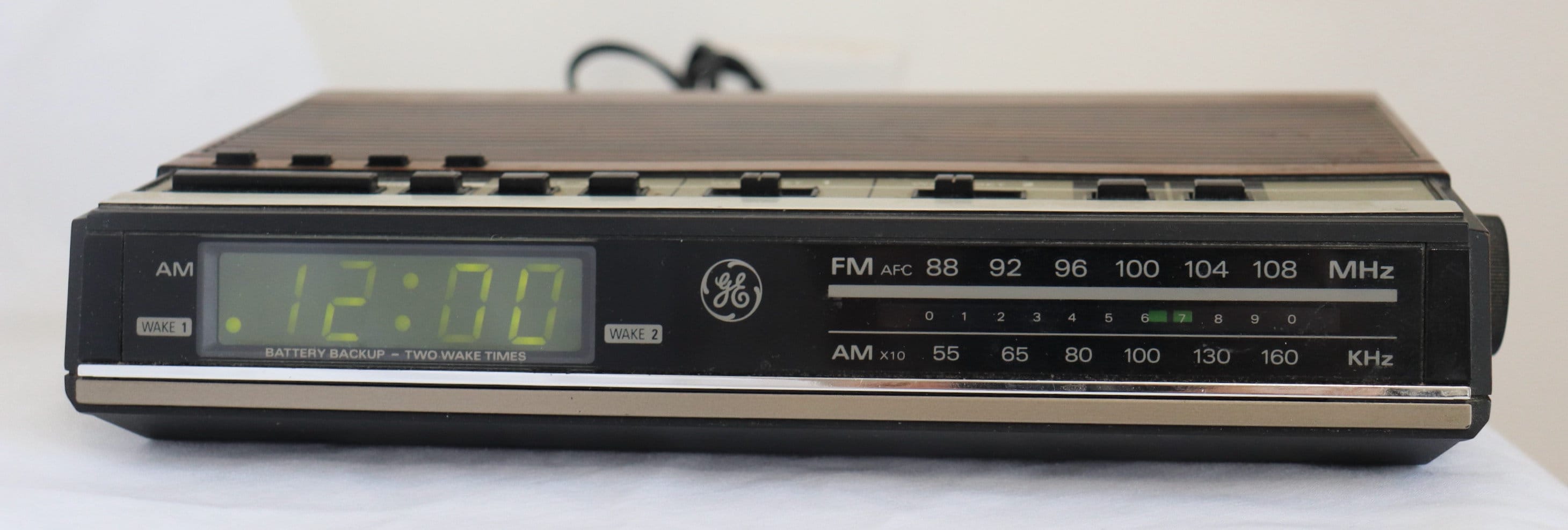 Vintage Late 80s GE General Electric FM/AM Electronic Digital Clock ...