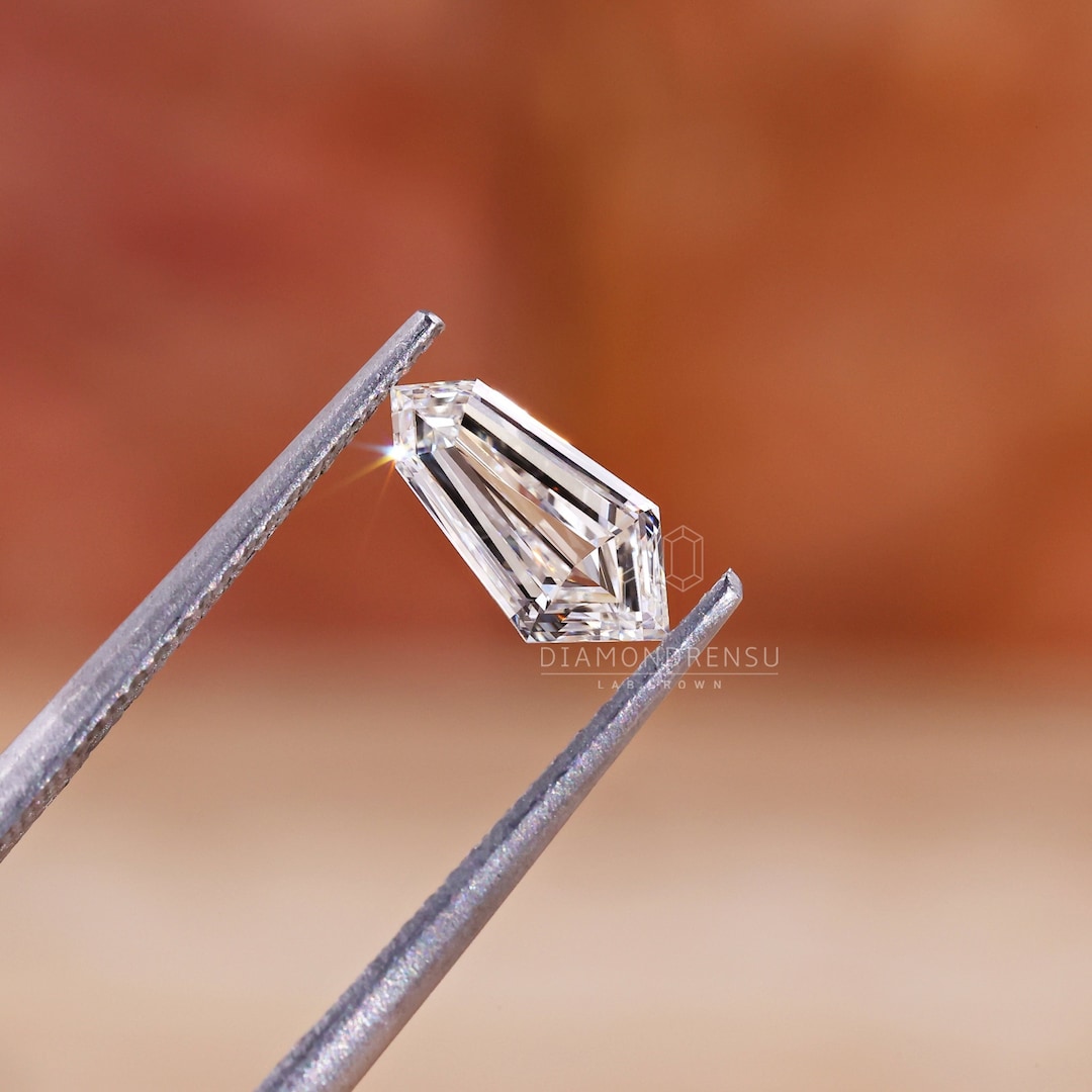 Unique and Rare 0.67 CT Shield Cut Lab Grown Diamond, E/VS Lab Created ...
