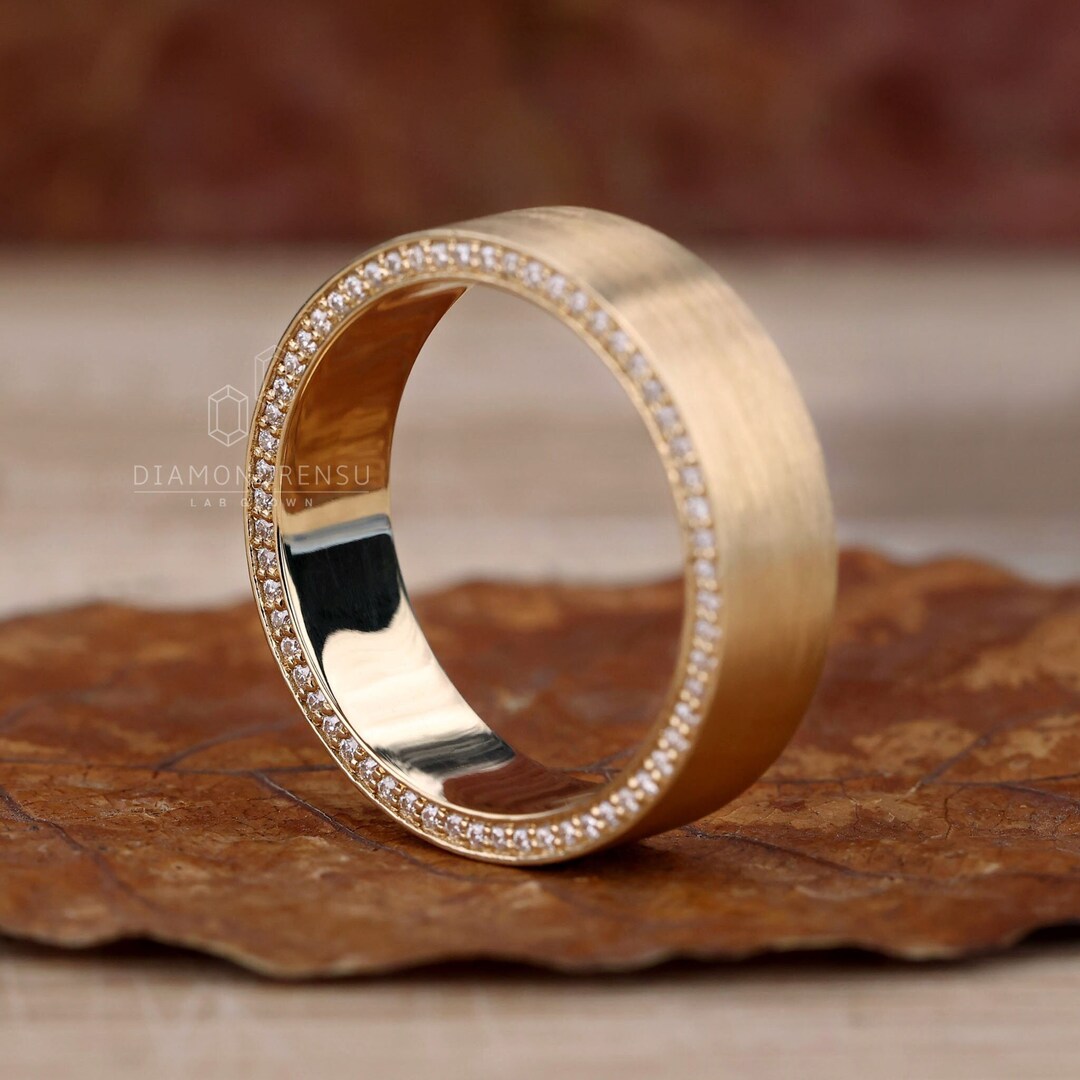 Round Lab Grown Diamond Men's Wedding Ring, Matte Finish Wedding Band ...