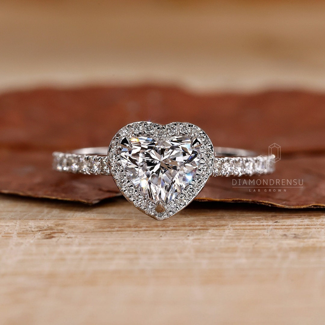 Heart Shape Diamond Halo Engagement Ring, Cathedral Setting, 1 to 2 Ct ...