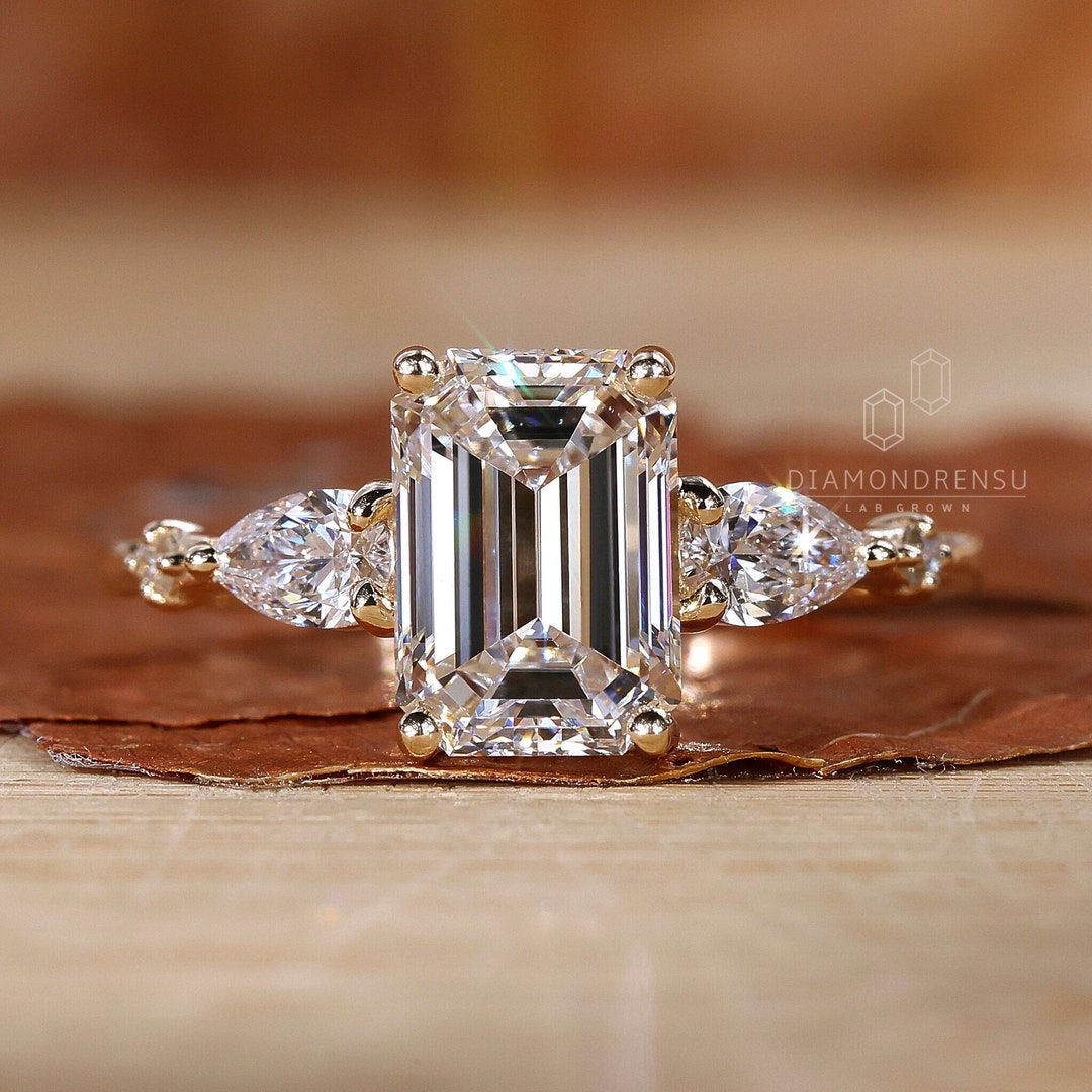 Emerald Cut Diamond Engagement Ring, 1.0 to 3.0 CT Emerald Cut Lab ...