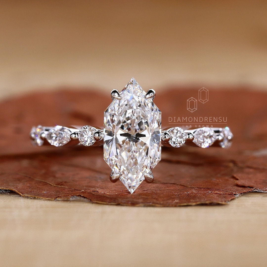 Dutch Marquise Diamond Engagement Ring, IGI Certified Lab Grown Diamond ...