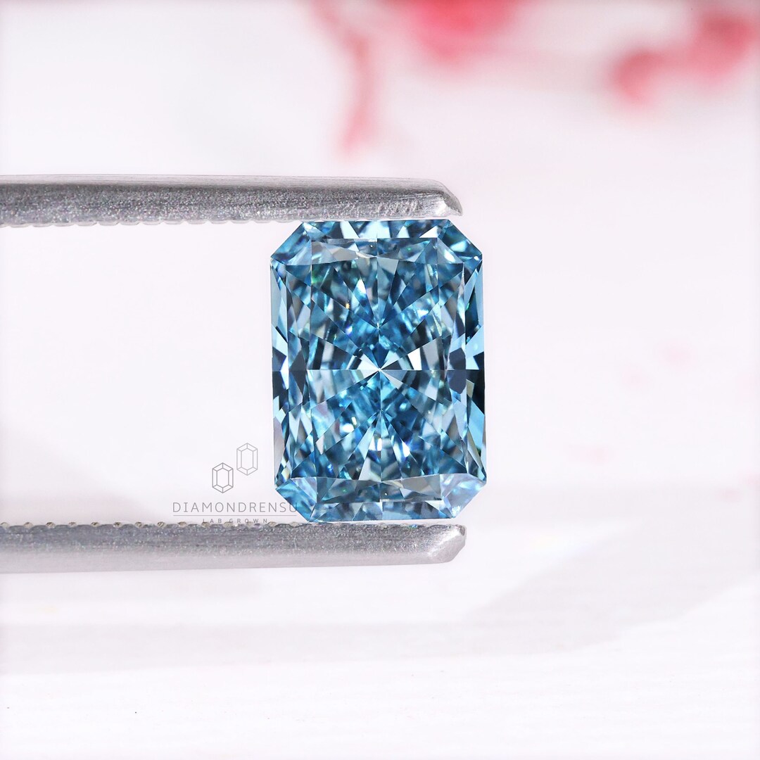1.82 CT Radiant Cut Blue Lab Grown Diamond, Fancy Color Blue Diamond ...
